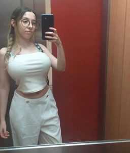 Safira Yakkuza Bio, Wiki, Age, Height, Career, Net Worth 2024